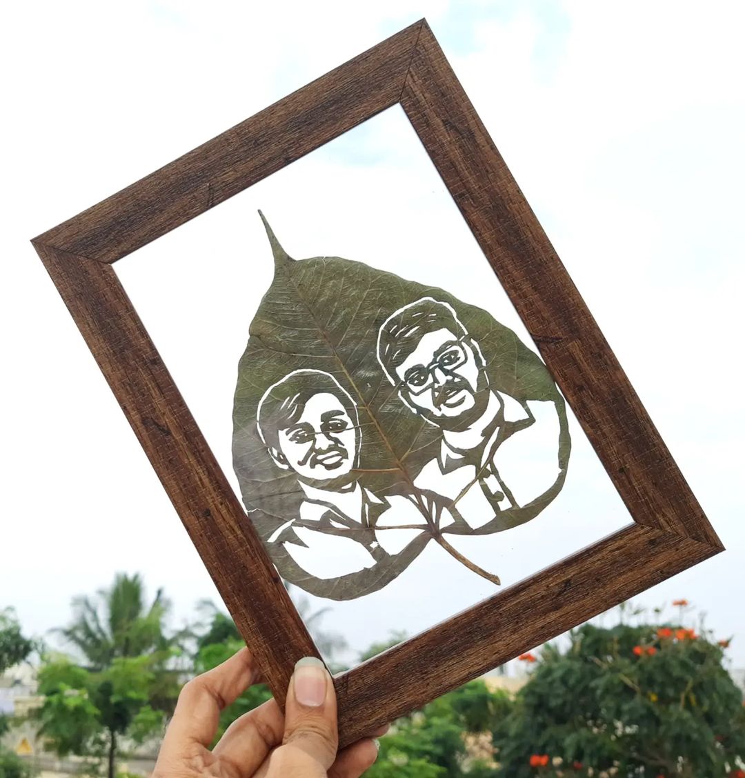 Leaf Art Portrait – Giggling Gifts